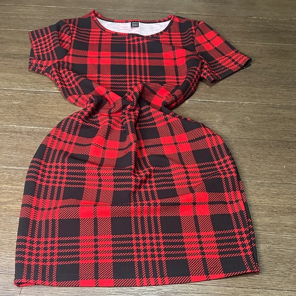 H&M | Dresses | Hm Red And Black Checkered Mini Dress | Poshmark
